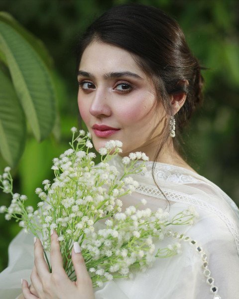 Dur-e-Fishan Saleem Age, Wiki, Family, Biography, Instagram