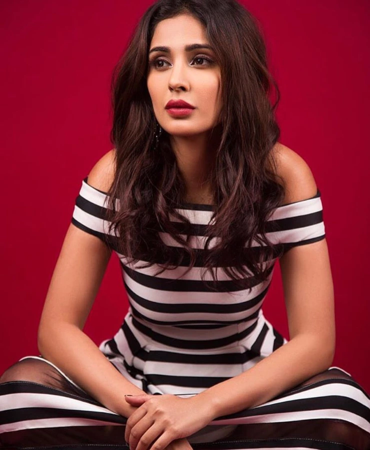 Alankrita Sahai Age, Boyfriend, Family, Biography, Instagram