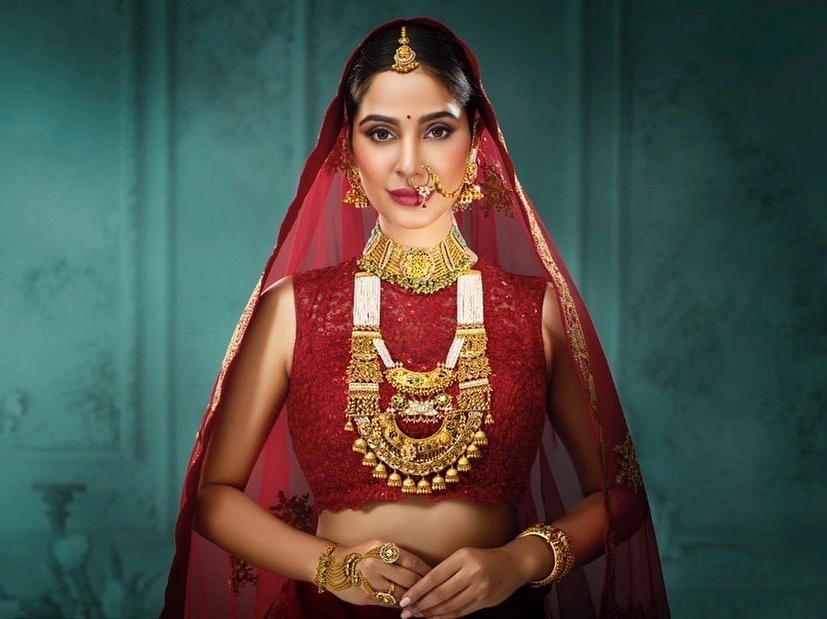 Alankrita Sahai Age, Boyfriend, Family, Biography, Instagram