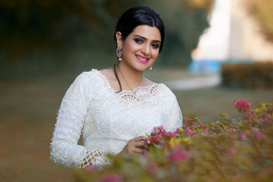 Divya Pillai Age, Biography, Boyfriend, Marriage, Instagram