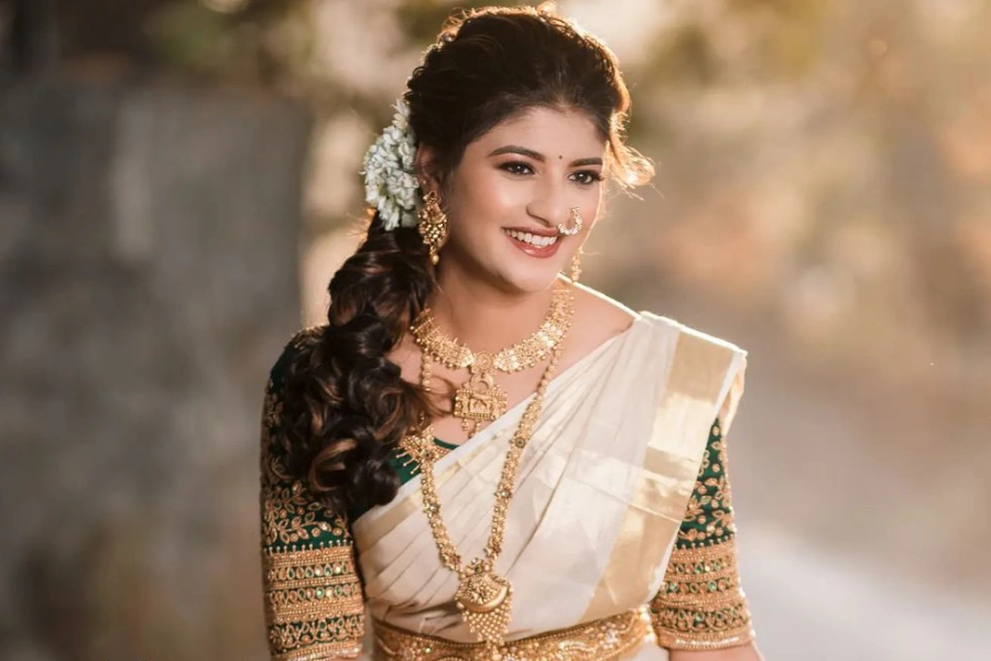 Gayatri Jadhav Age, Biography, Boyfriend, Family, Instagram