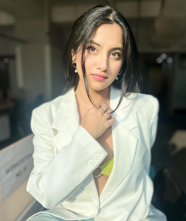 Twarita Nagar Age, Biography, Boyfriend, Family, Instagram