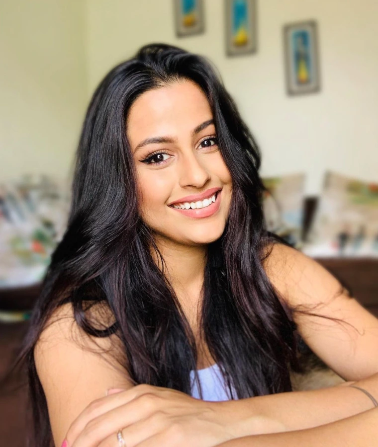 Vaibhavi Kapoor Age, Biography, Boyfriend, Family, Marriage