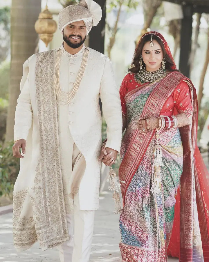 Mandy Takhar Age, Biography, Marriage, Husband, Instagram