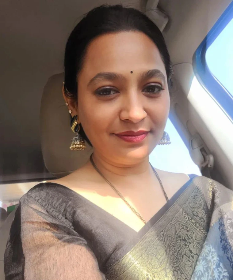 Trupti Bhoir Age, Biography, Marriage, Husband, Instagram