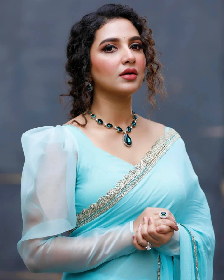 Subhashree Ganguly Age Biography Marriage Husband Instagram