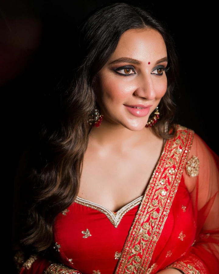 Subhashree Ganguly Age Biography Marriage Husband Instagram